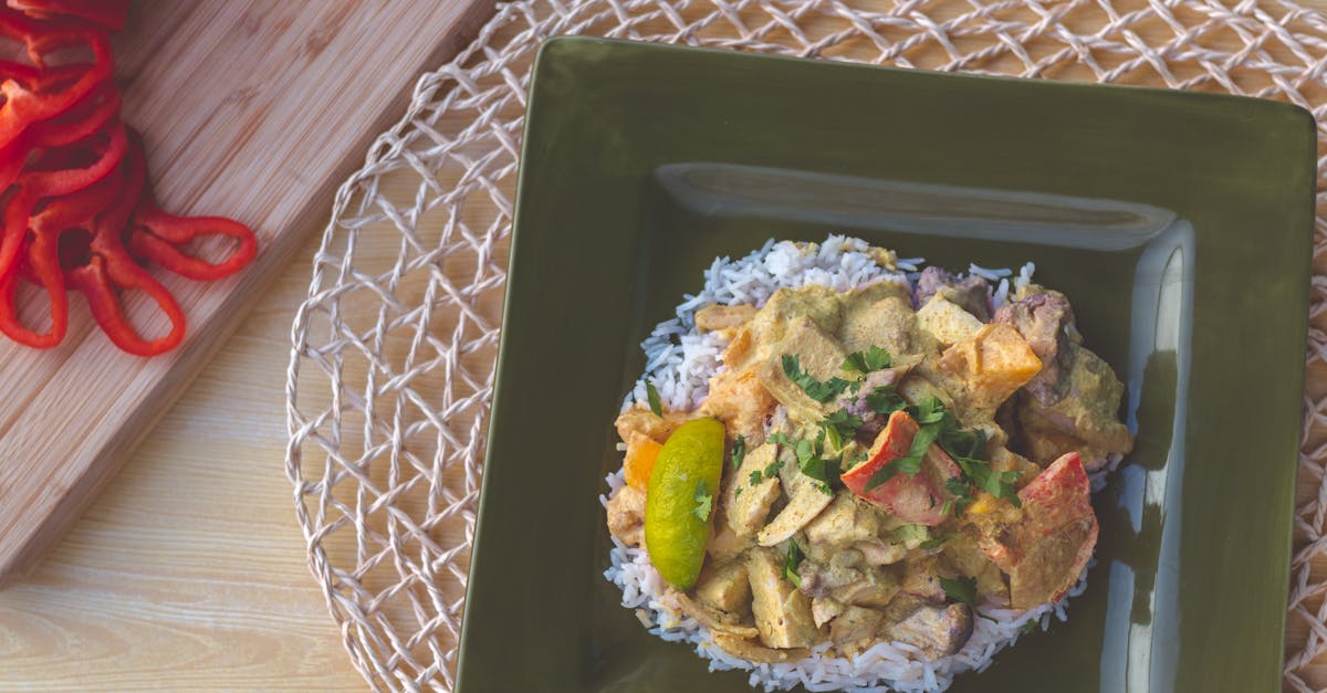 Dive into the Creamy Delight of Coconut Curry Risotto! | Flavovo
